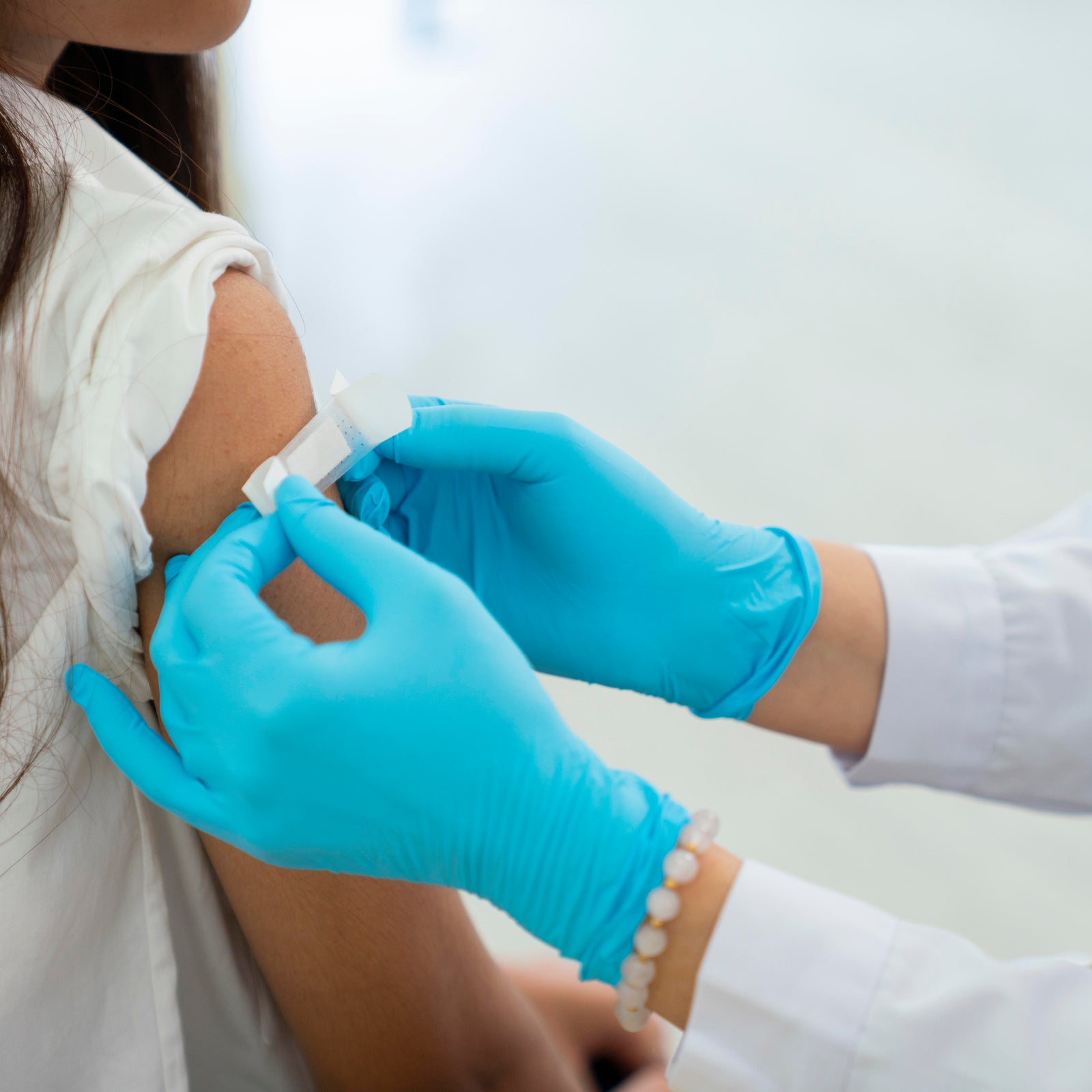 Should kids get flu and COVID shots this fall? Here's what to know amid ...