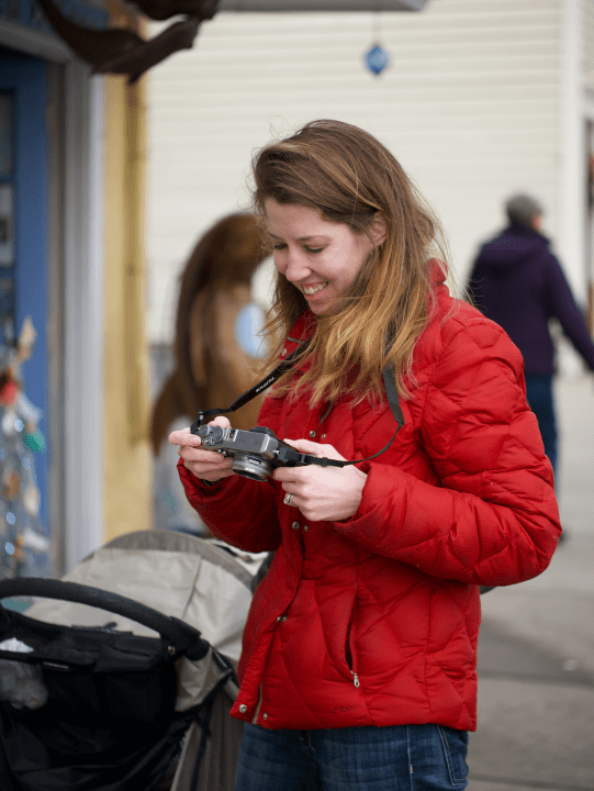 Families of Flight 5342 victims announce first lawsuit against American ...