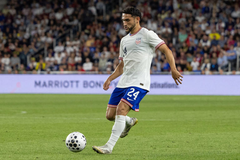 Landon Donovan Backs Cristian Roldan for USMNT World Cup Call-Up