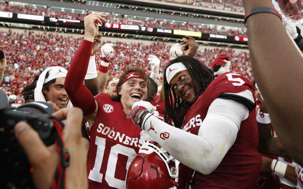 Surgeon weighs in as OU quarterback John Mateer undergoes surgery on ...