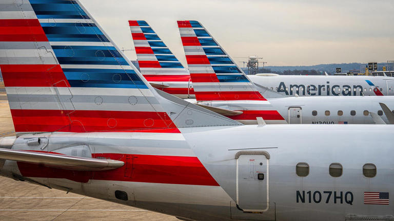 American Airlines technology issue causes 1,000 delayed flights ...