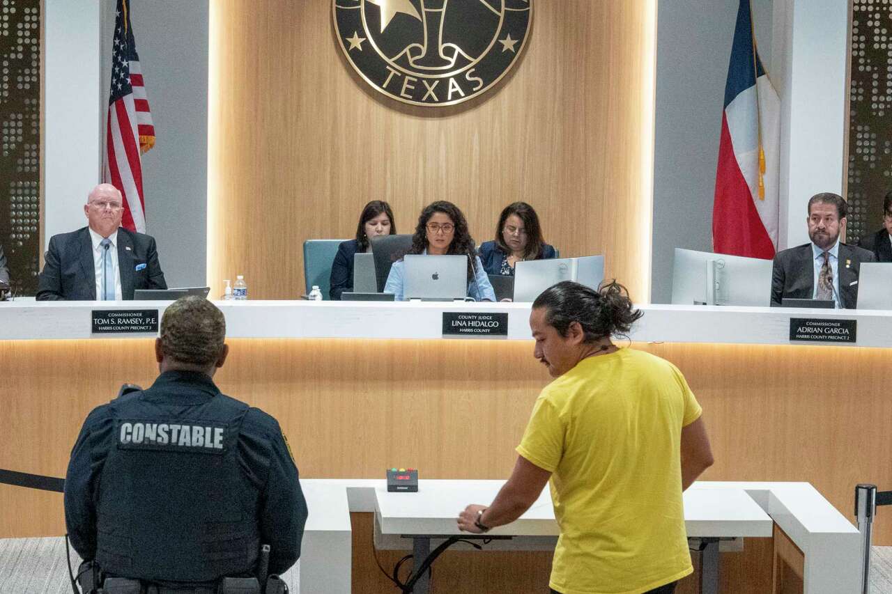 Harris County commissioners pass $2.7B budget, marking end to divisive ...