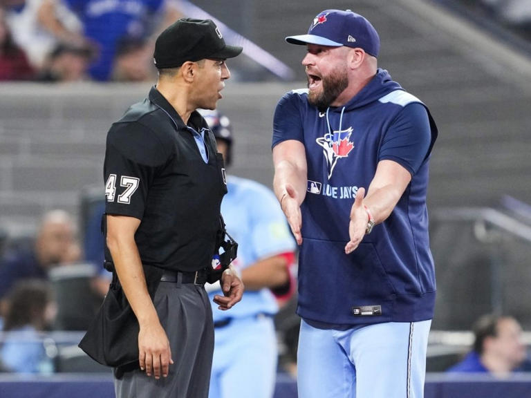 Amid the rough times, Blue Jays manager John Schneider is trying to keep his chin up
