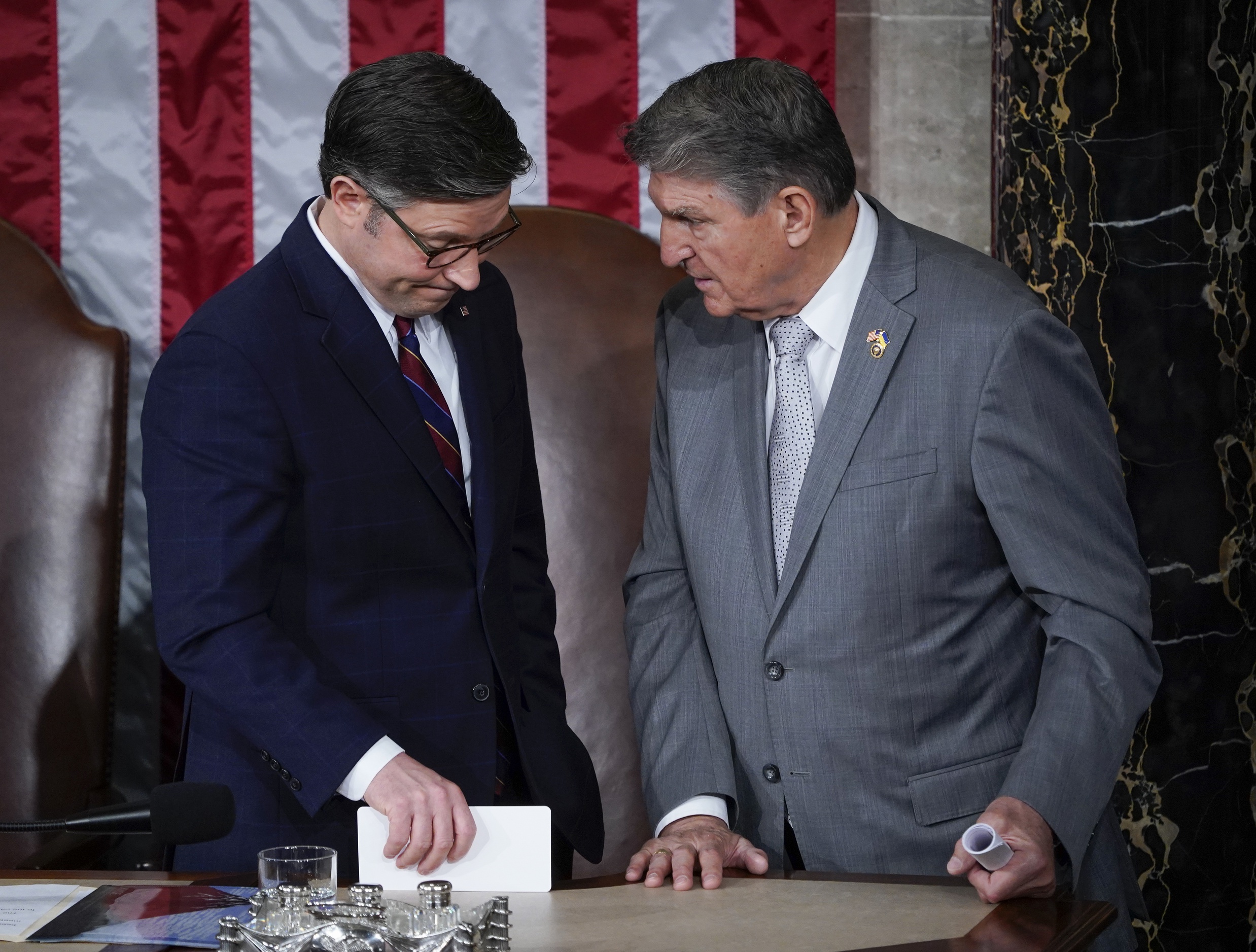 Manchin Compares Trump and Obama in New Memoir