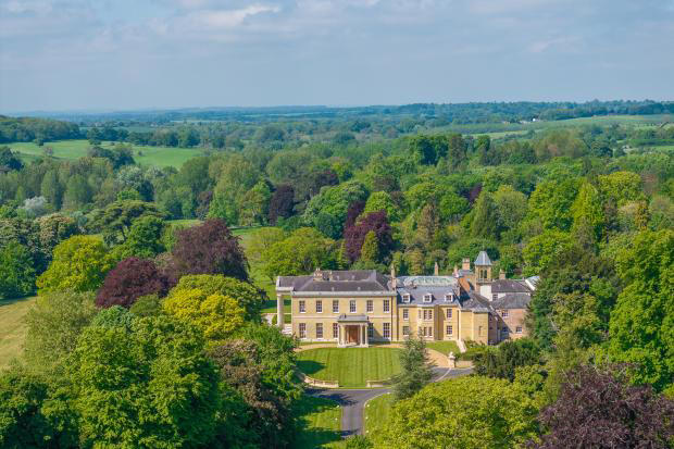 Formula 1 world champion's Hampshire estate still up for sale for £58 ...
