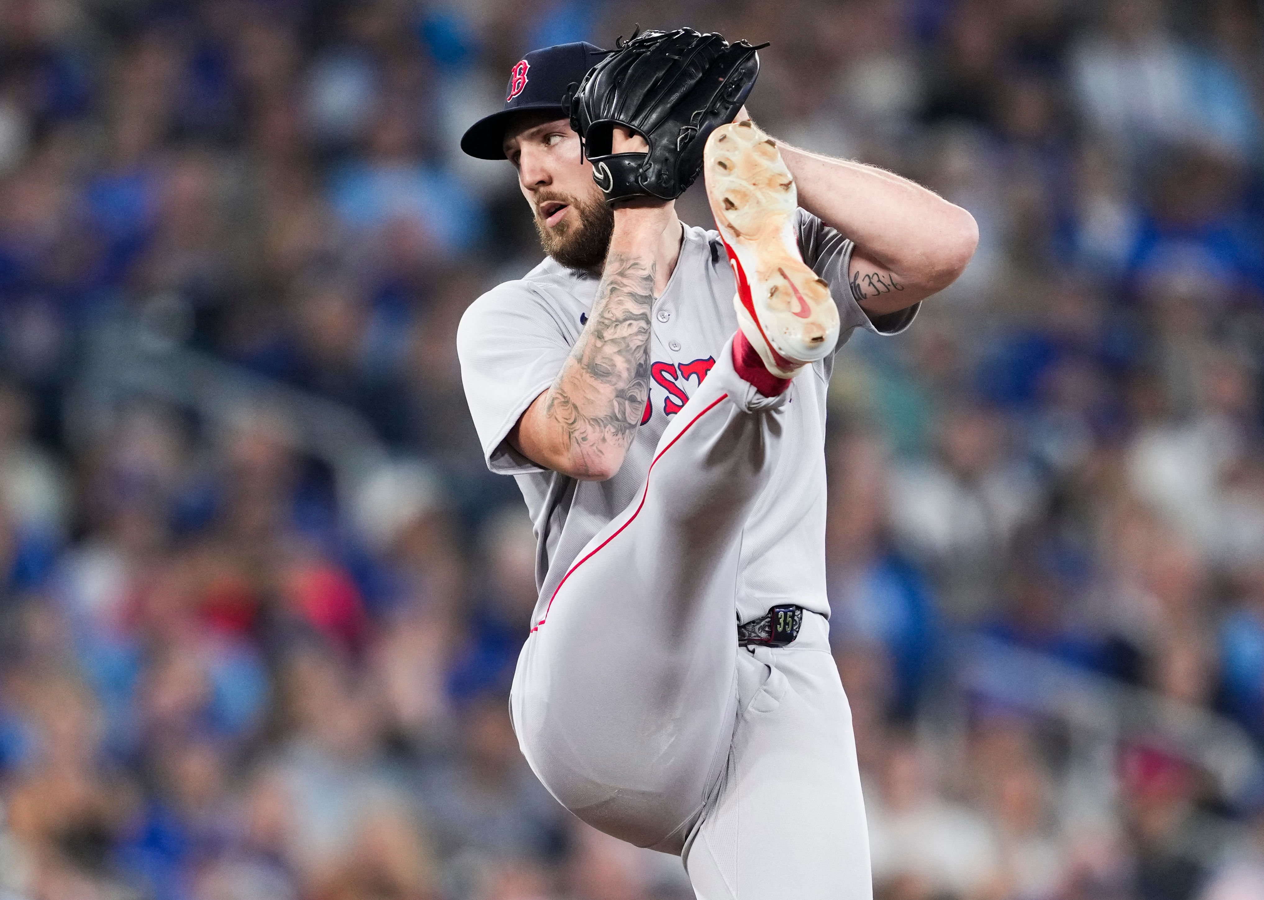 Crochet pitches 8 sharp innings, Yoshida and Narváez homer as Red Sox ...