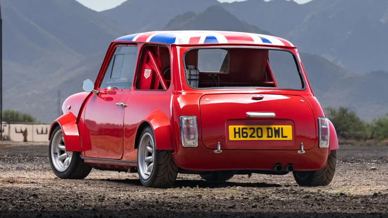 You want this twin-Yamaha-engined, hugely modified classic Mini