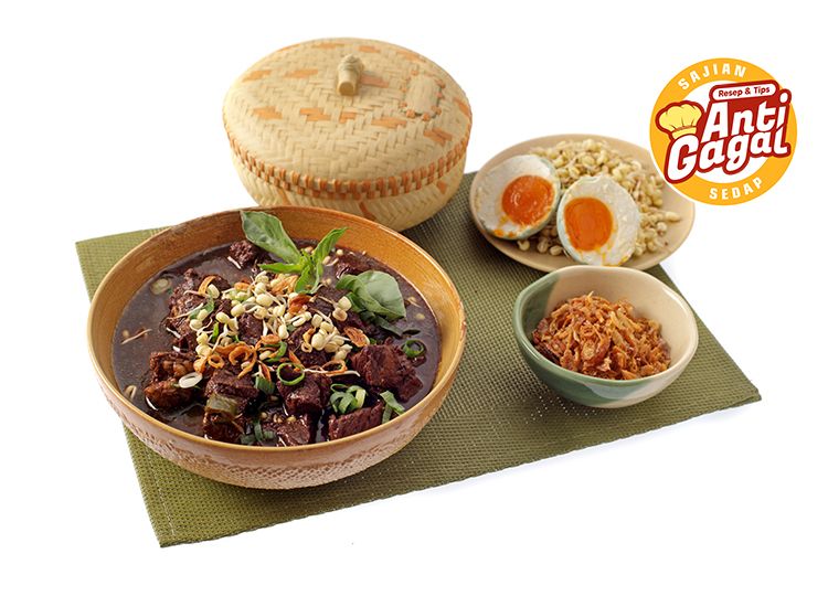 Resep Rawon Daging Khas Jawa Timur, Kuahnya Hitam Pekat dan Rempah Banget