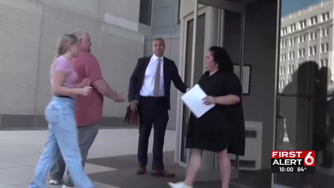 Former Bellevue school bookkeeper sentenced for embezzlement