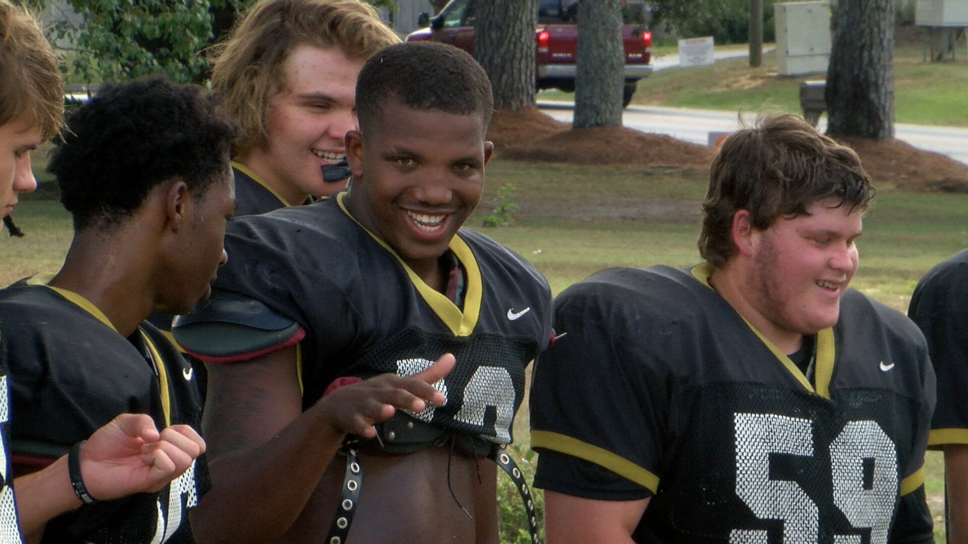 Stringer’s Jaheim Campbell powers Red Devils to 3-1 start