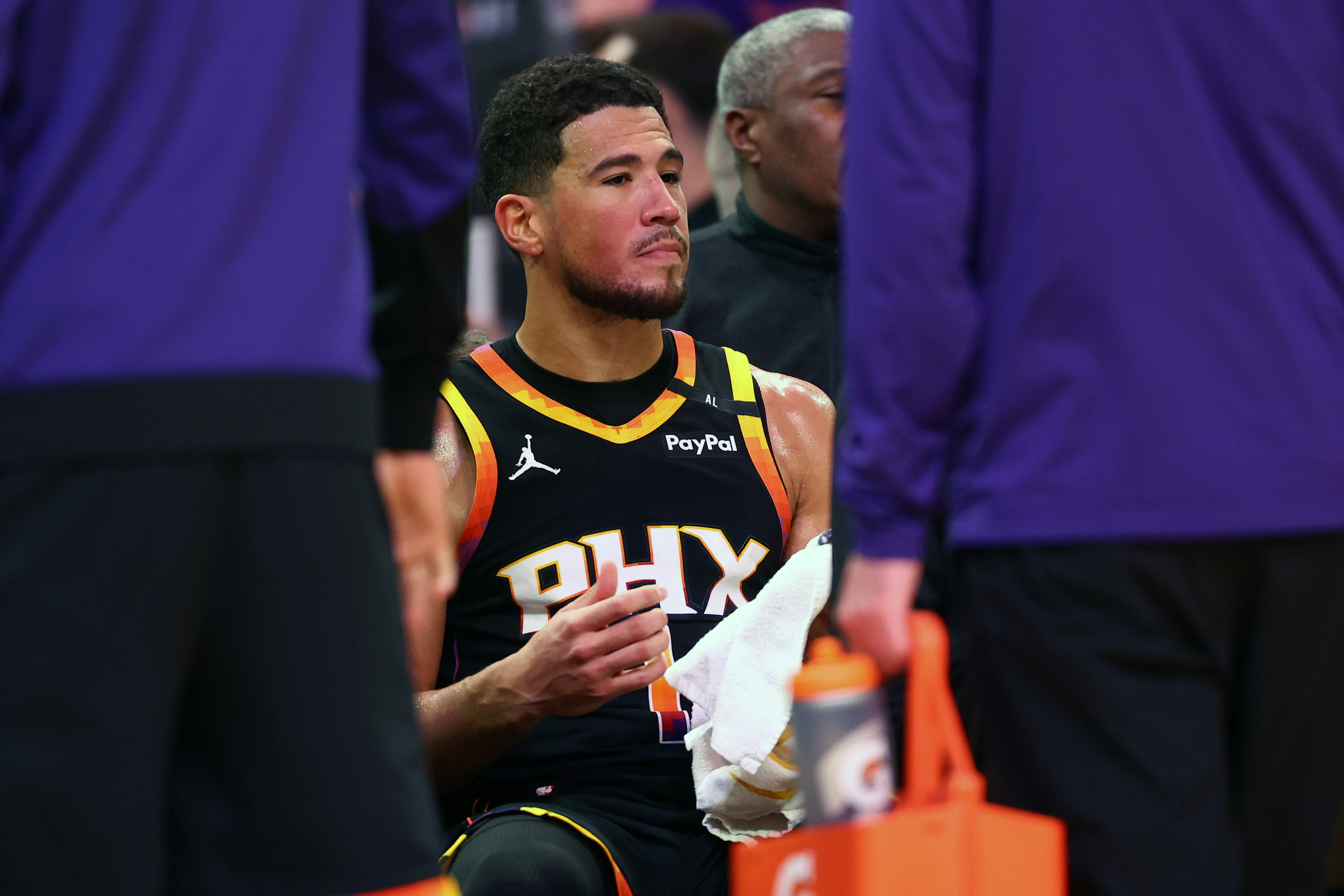 Suns star Devin Booker backs Mercury’s semifinals run