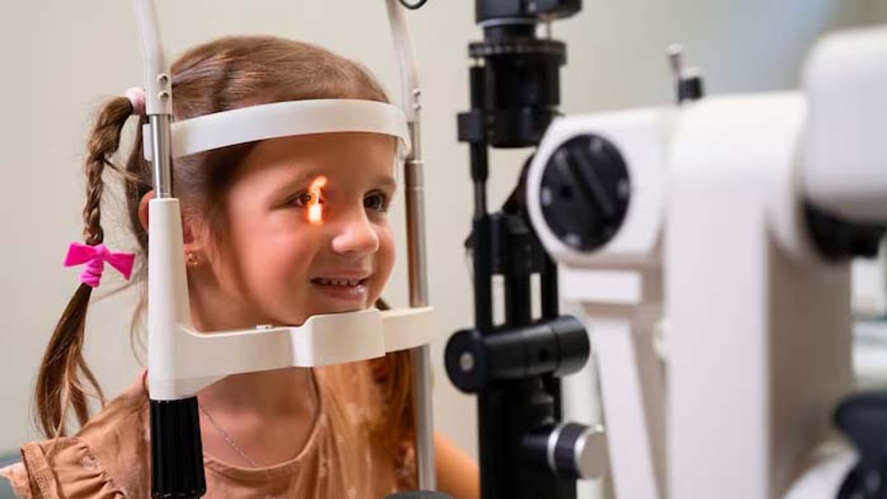 Children Health Guide: All About Excessive Screen Time and Eye Problems in Kids