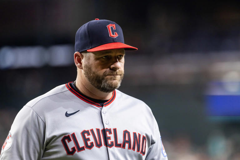 Guardians Make Announcement Amid Weather Delay Before Tigers Game