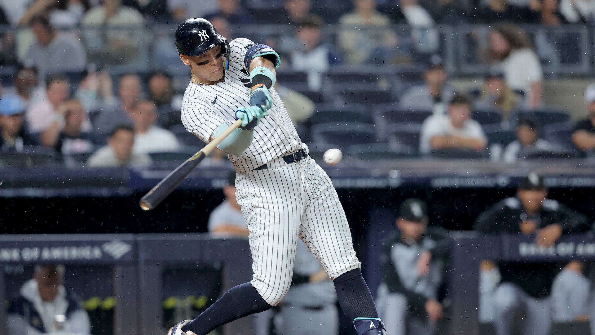 Judge ties MLB record by hitting 50 homers for 4th time as Yankees ...