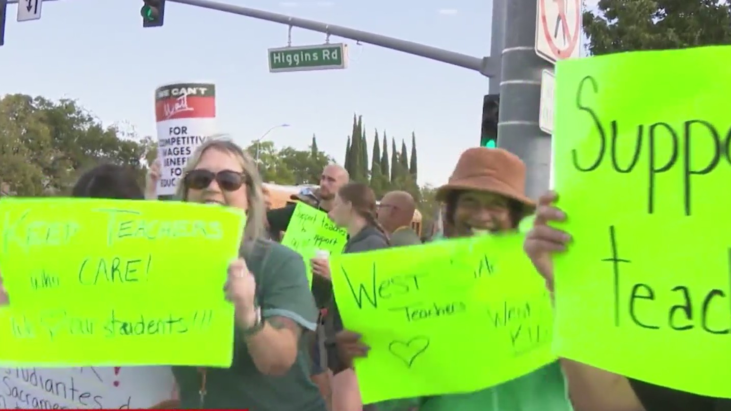 Informational picket held by teachers in the Washington Unified School ...
