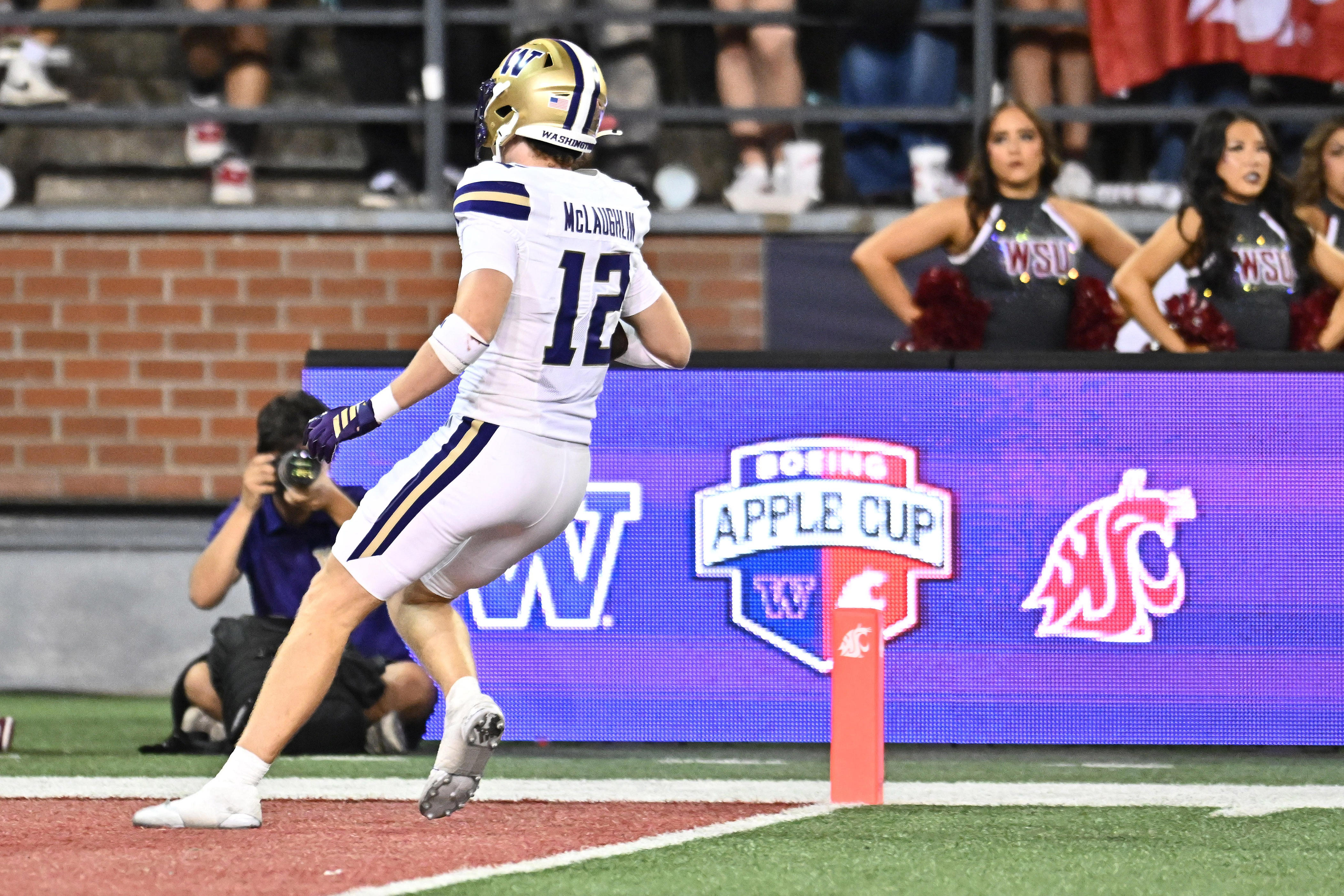 Washington football safety Alex McLaughlin's stock is rising quickly in ...