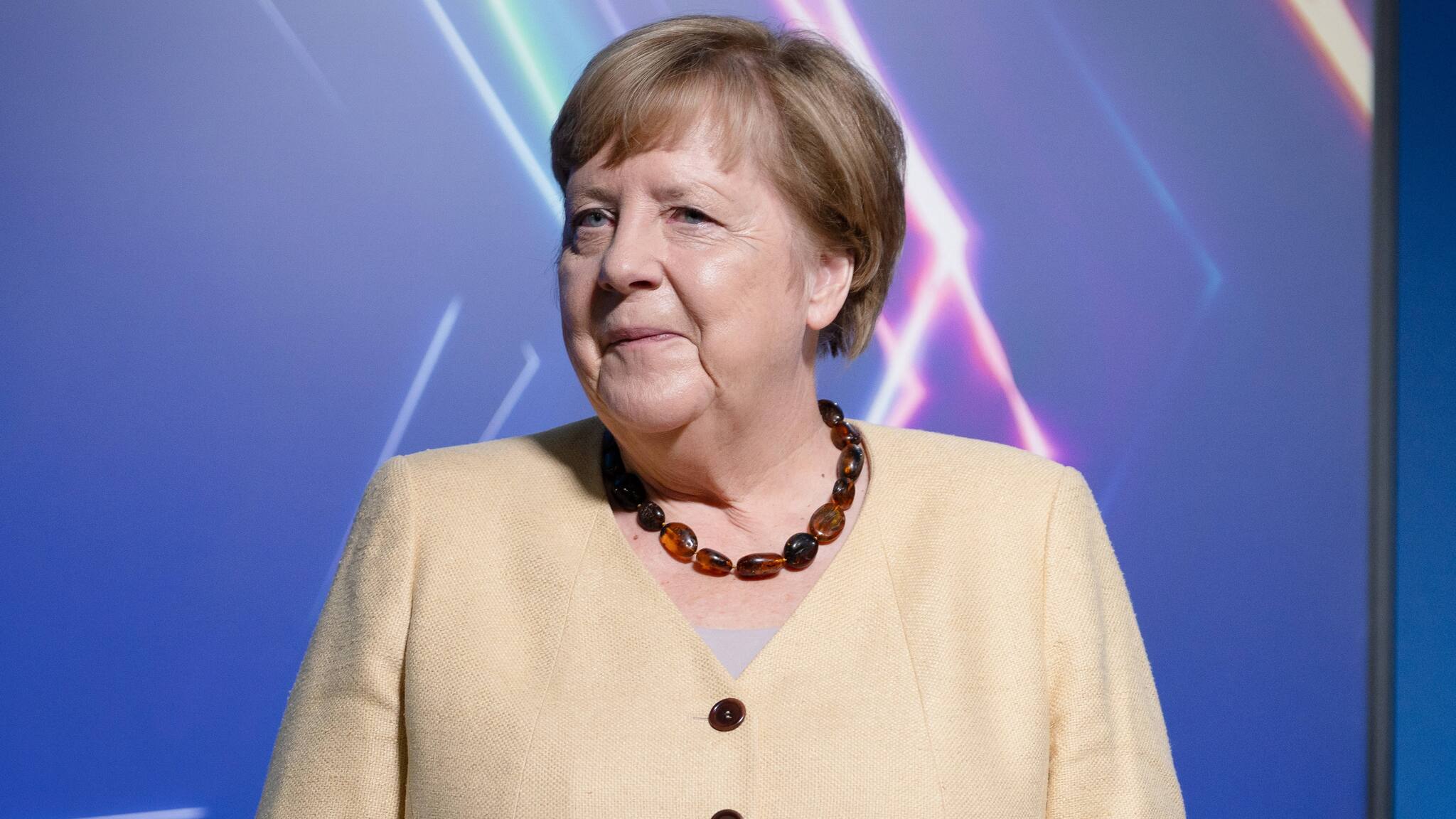 Überraschendes Merkel-Lob für Kanzler Merz