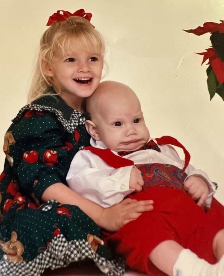 It’s Not Just Your Family - A Collection of 31 Awkward Family Photos ...