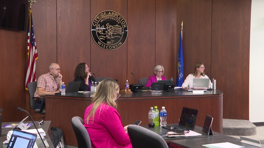 Appleton Safety and Licensing Committee recommend approval for truancy ...