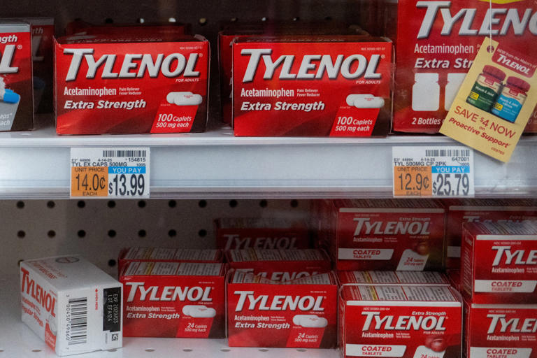 South Korea Advises Tylenol Use With Caution After Trump's Autism Warning