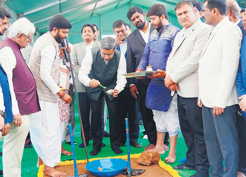 Telangana HC CJ performs bhumi puja for new Rs 1,550 crore HC complex