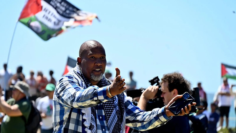Mandla Mandela ‘abducted’ by Israeli forces during intercept of ...