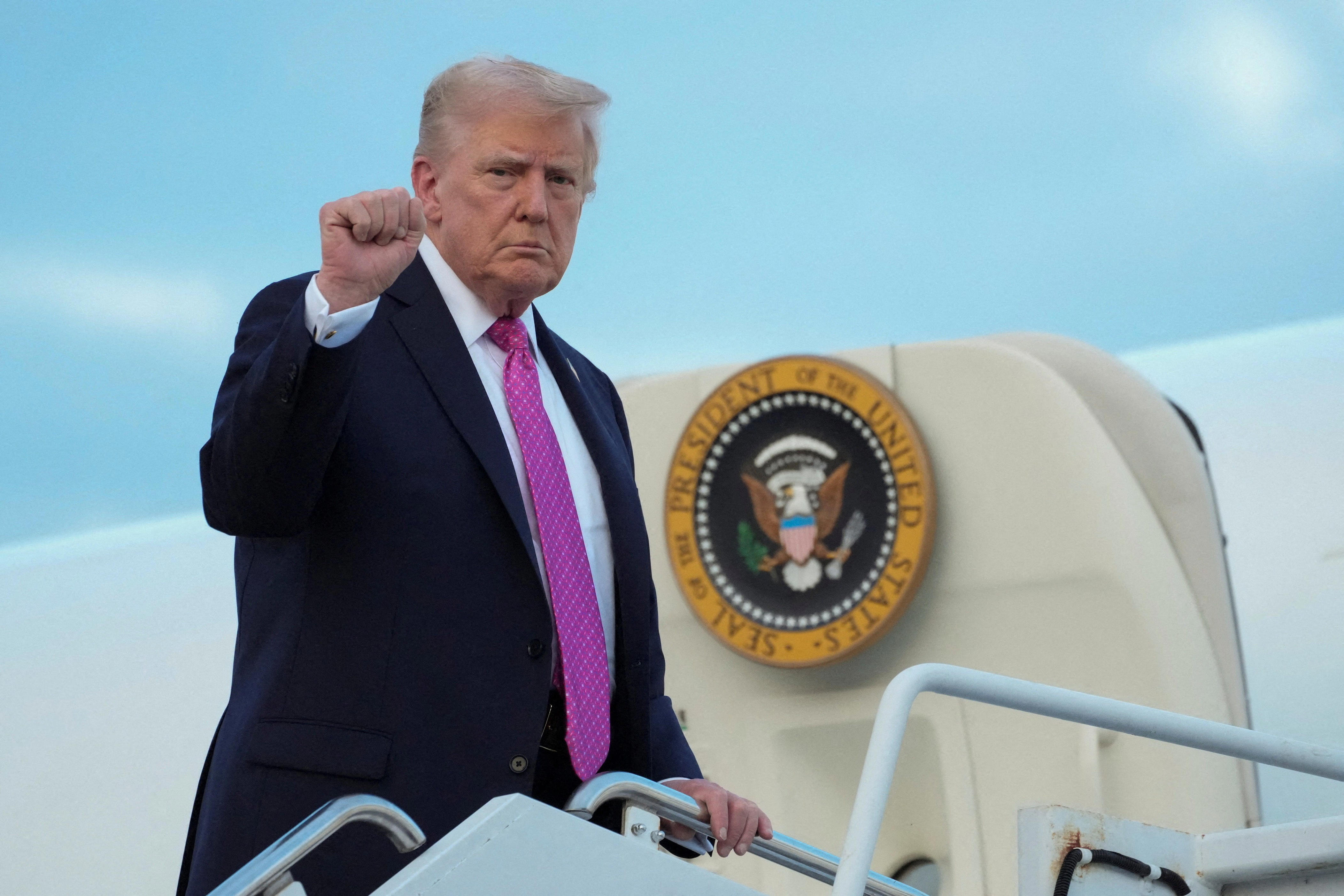 What is President Trump's approval rating today? Polls say US ...