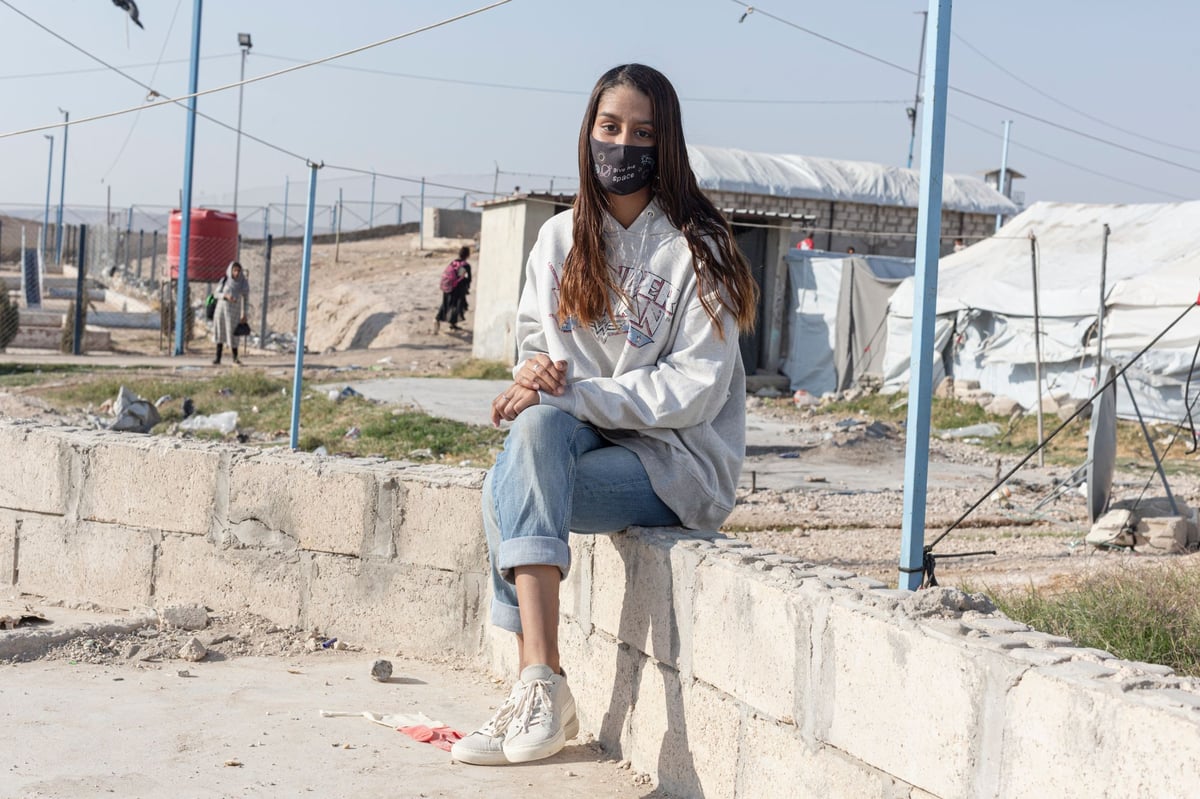 ISIS bride Shamima Begum 'living on £100-a-week donations from London ...