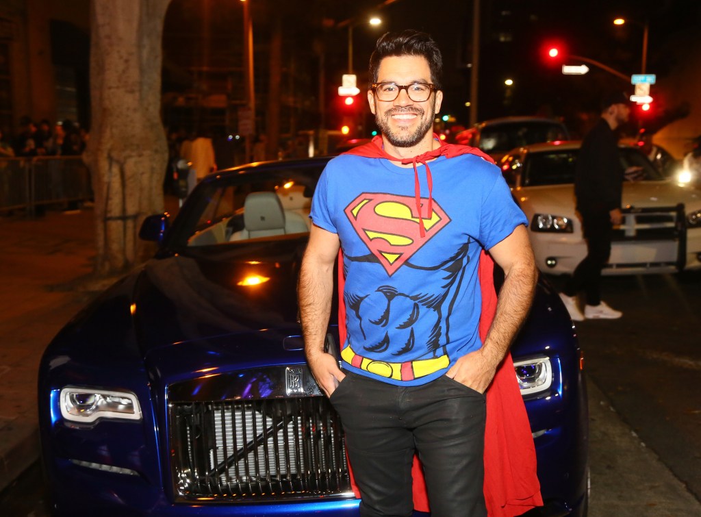 Owners of RadioShack and Pier 1 Imports accused by SEC of operating ...