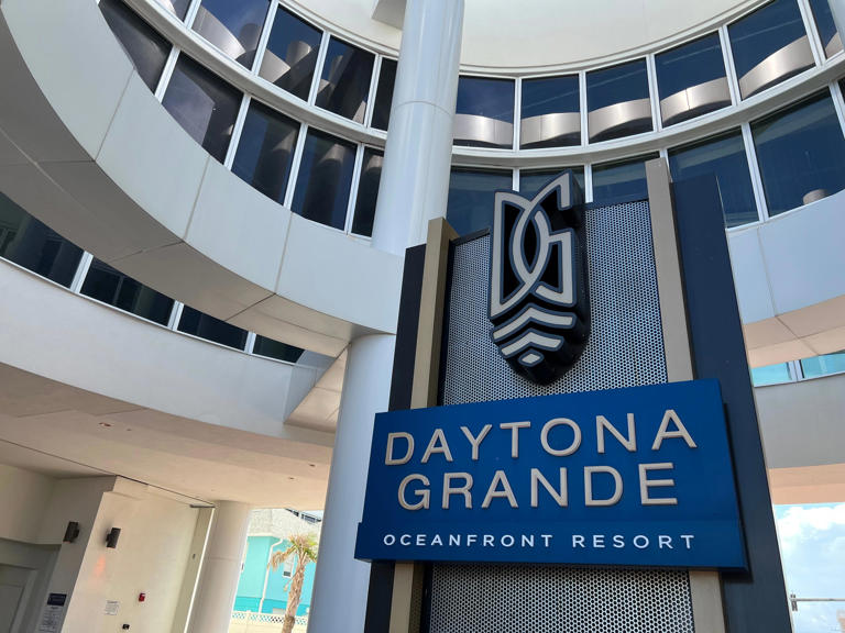 Hilton Daytona Beach Oceanfront Resort is area's largest hotel. What ...