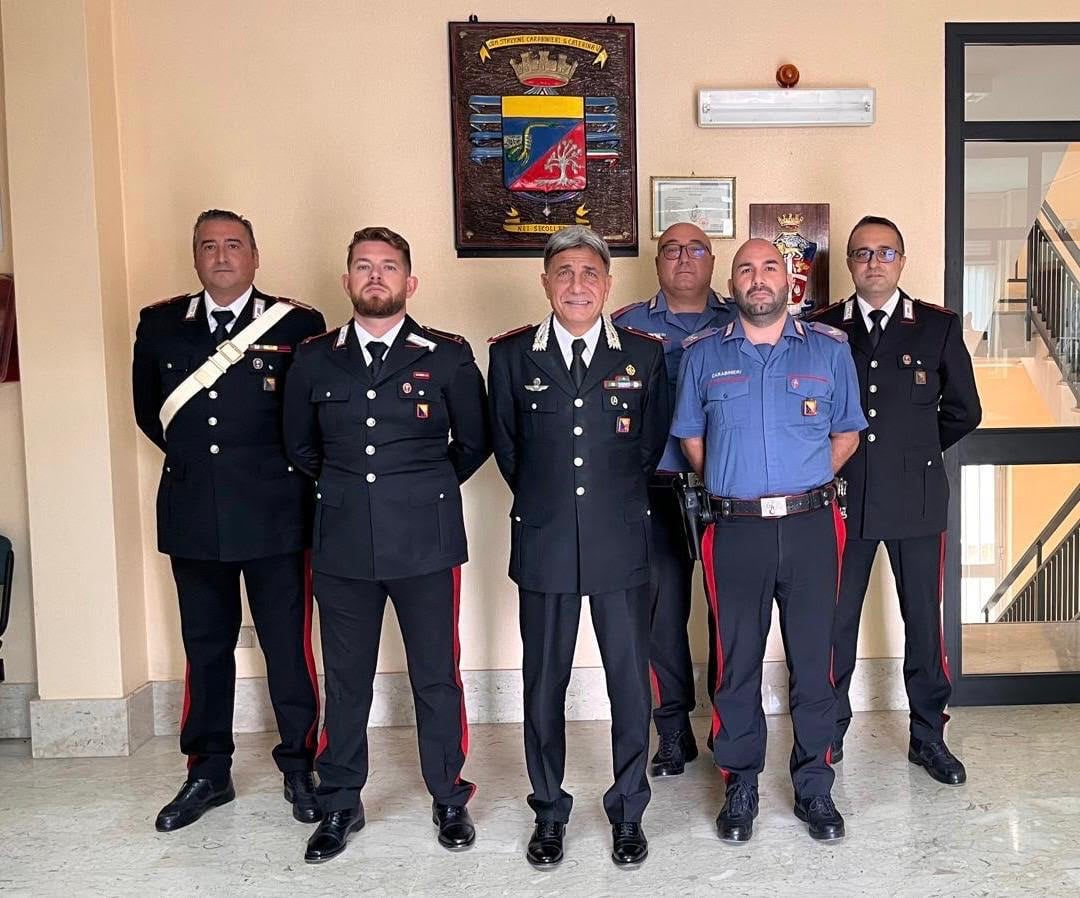 Carabinieri, il Generale Del Monaco in visita alle Stazioni di ...