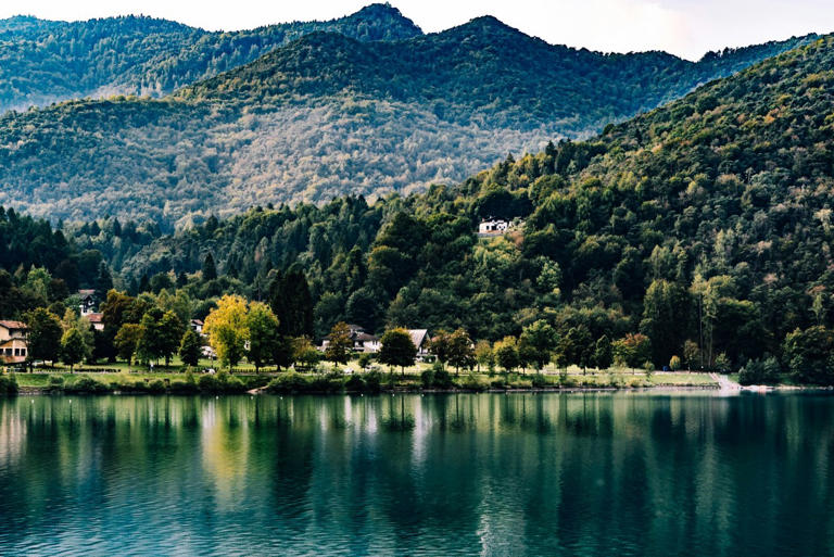 Where Italians retire: your guide to authentic Italian retirement living