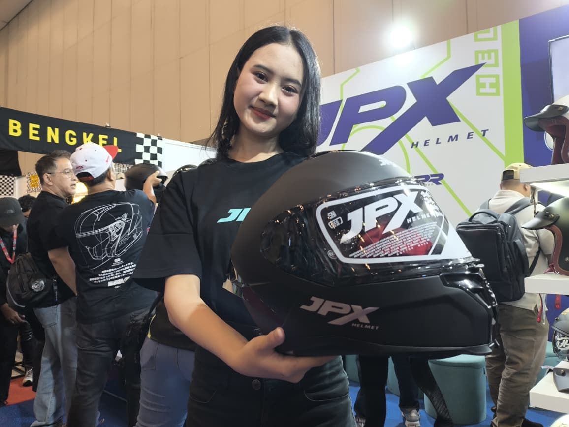 JPX Luncurkan Helm Full Face Baru di IMOS 2025, Harga Rp 800 Ribuan ...
