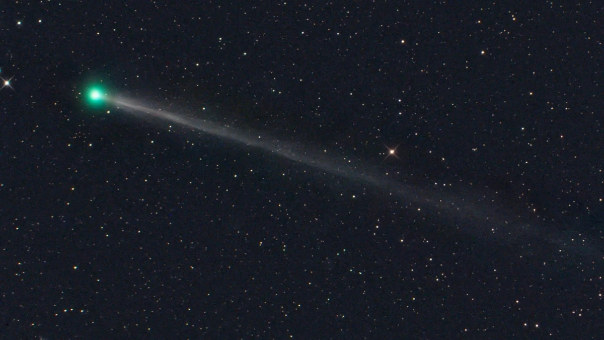 El cometa que solo se ve cada 20.000 años se acercará al cielo en octubre