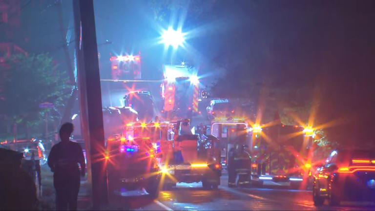 Multi-vehicle crash prompts large emergency response in West View