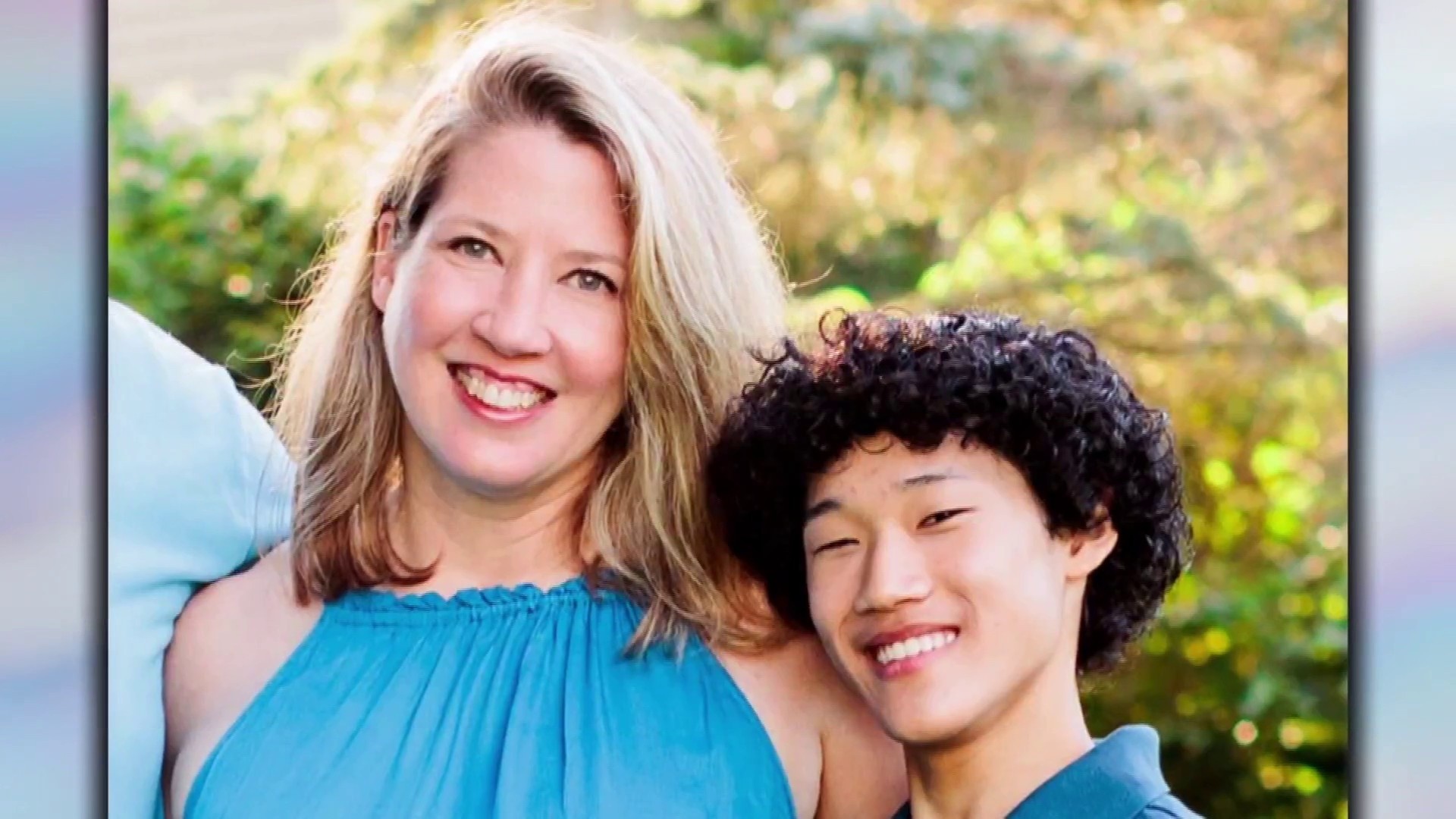 Family of DC Plane Crash Victim Sues FAA, Army and the Airline