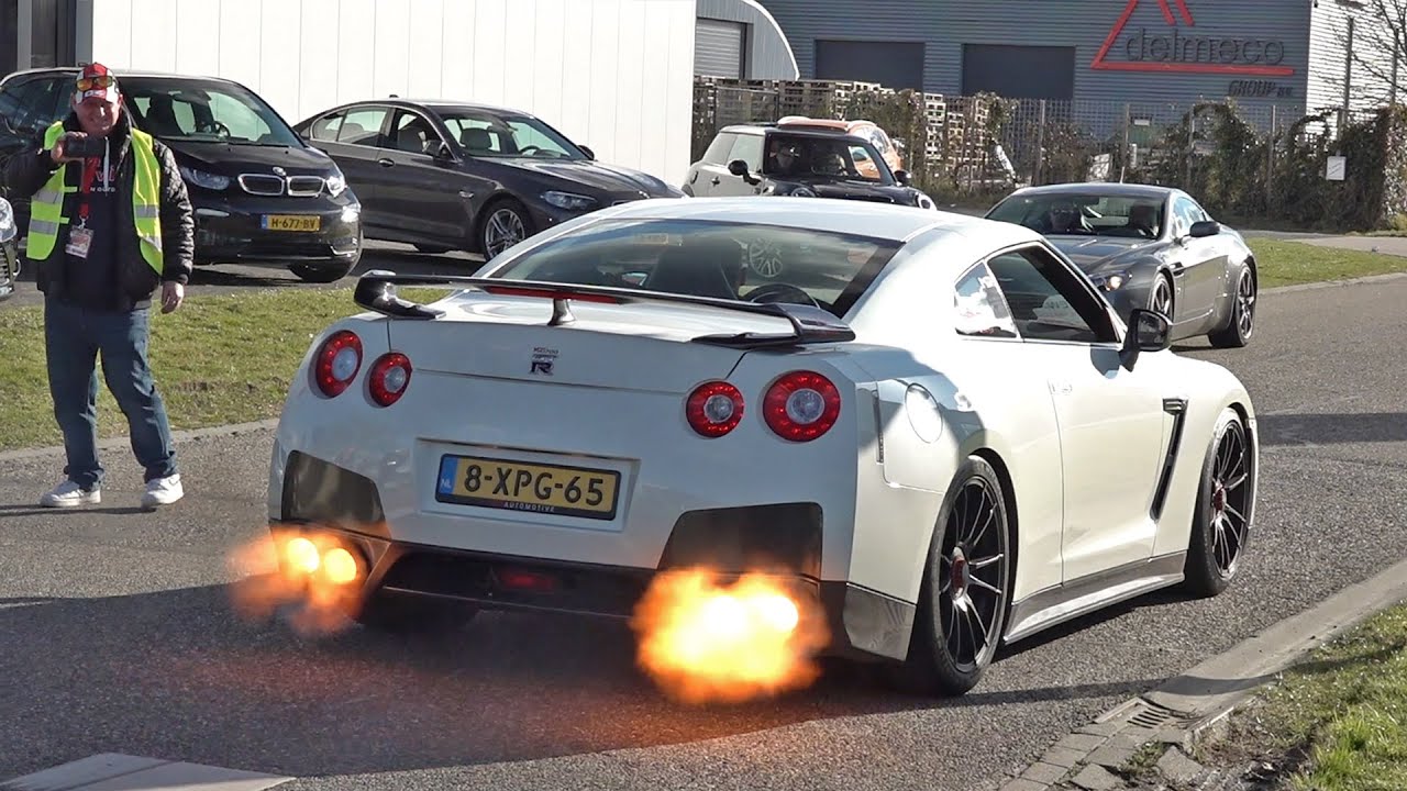 MRT700 Nissan GT-R R35 Flames & Sounds