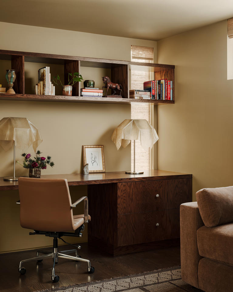 This LA Home Is a Love Letter to Color (Cherry Red! Split Pea Green ...