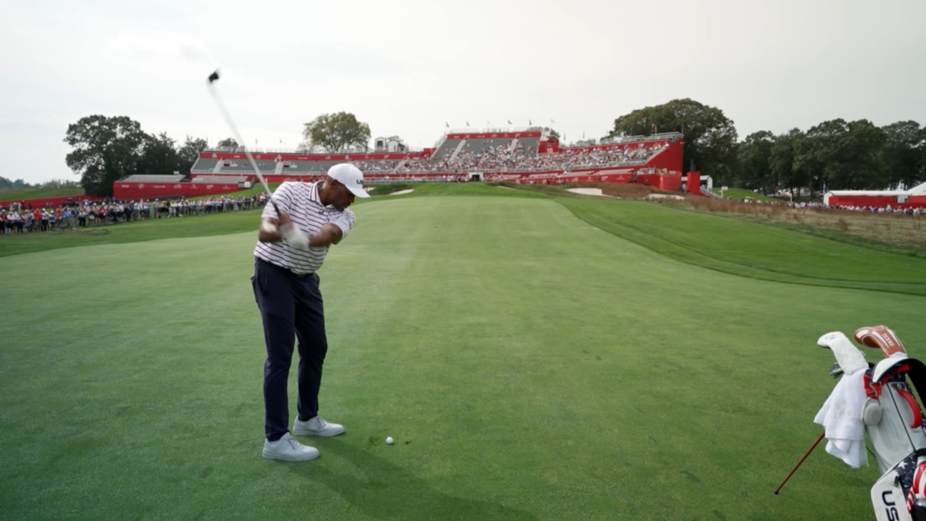 Michael Strahan tees off on Ryder Cup course