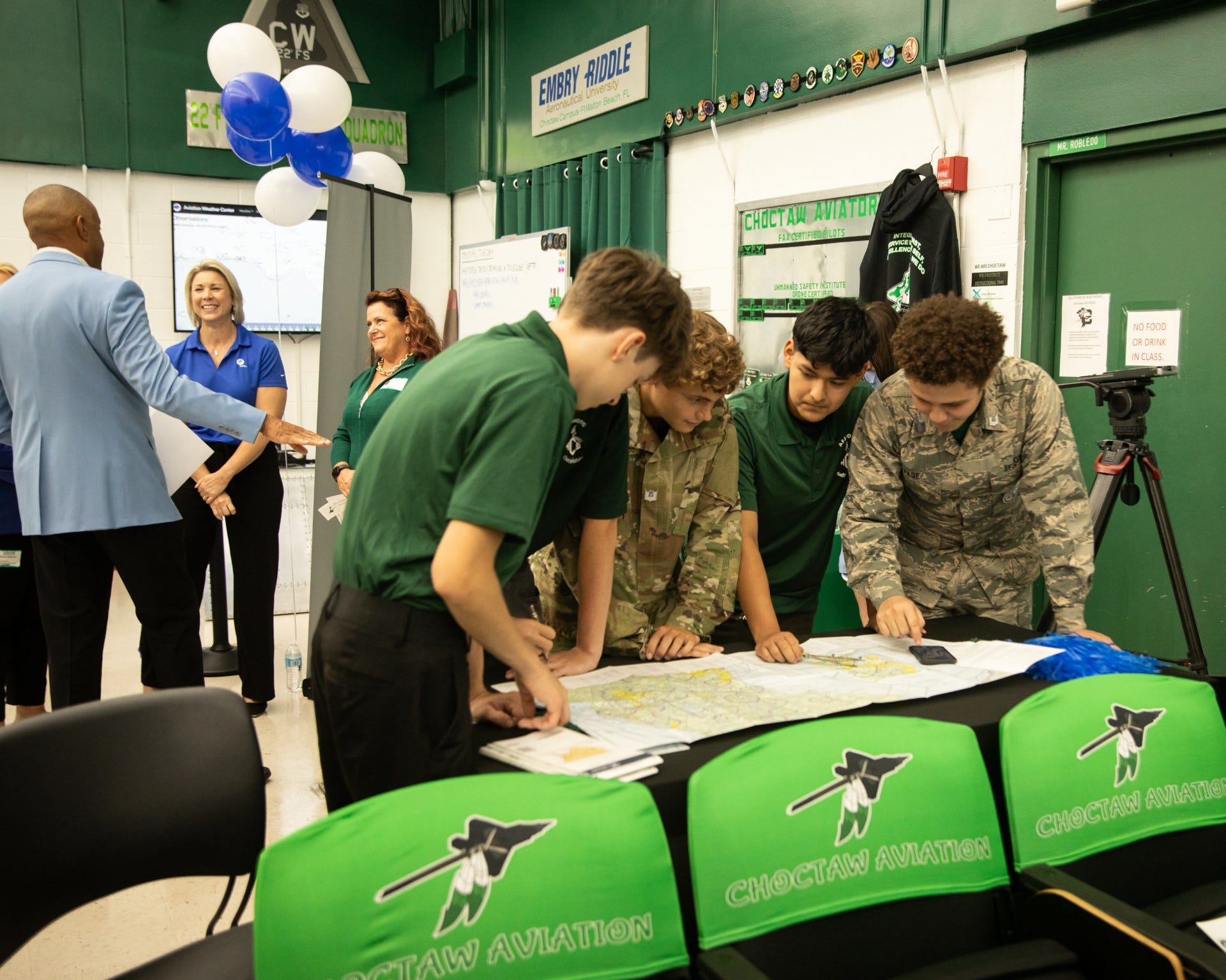 Classroom at Choctawhatchee High transformed into brand-new aerospace lab