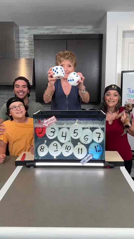 Roll the Dice to Win a Mystery Prize – Fun and Unexpected Challenge