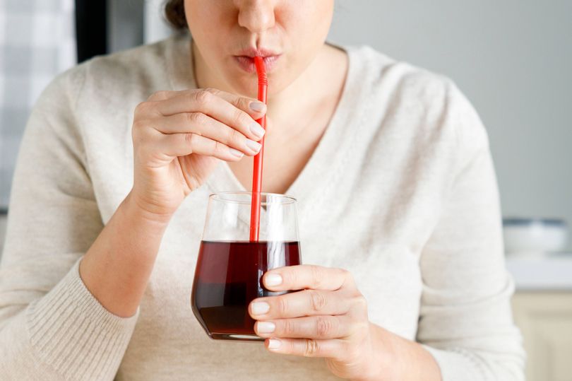 Red drink can 'unclog arteries' and lower blood pressure and cholesterol