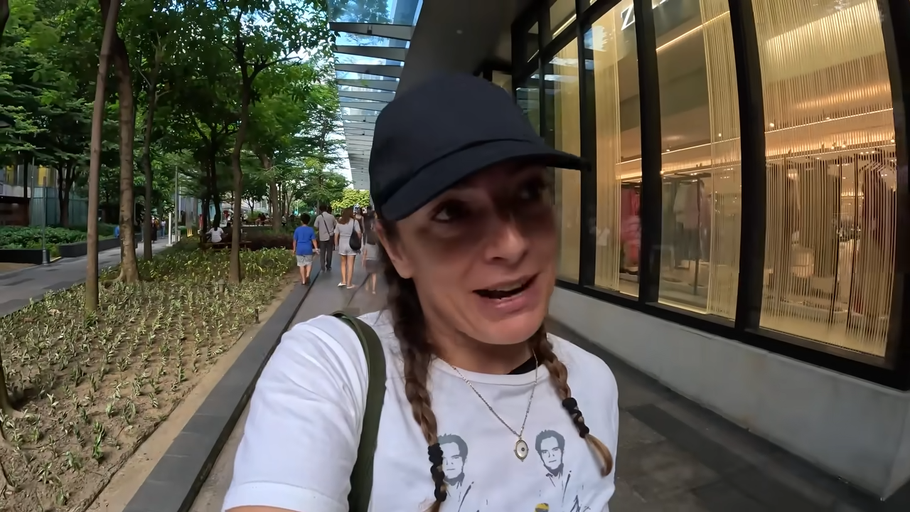 I returned to the PHILIPPINES - my life in Manila