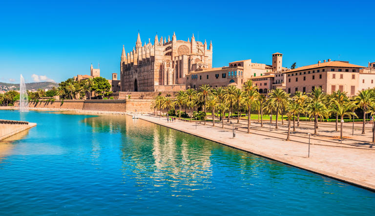 Glasgow Airport: 9 new city break routes direct from Glasgow Airport ...