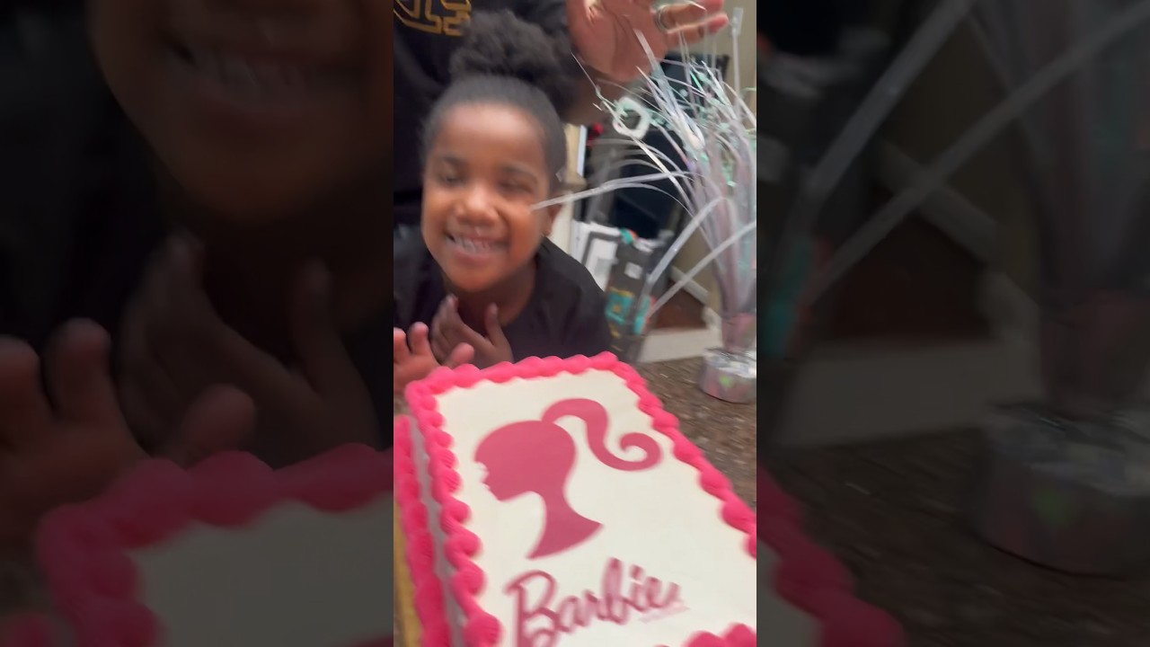 Dad and daughter sing Barbie Girl in hilarious duet