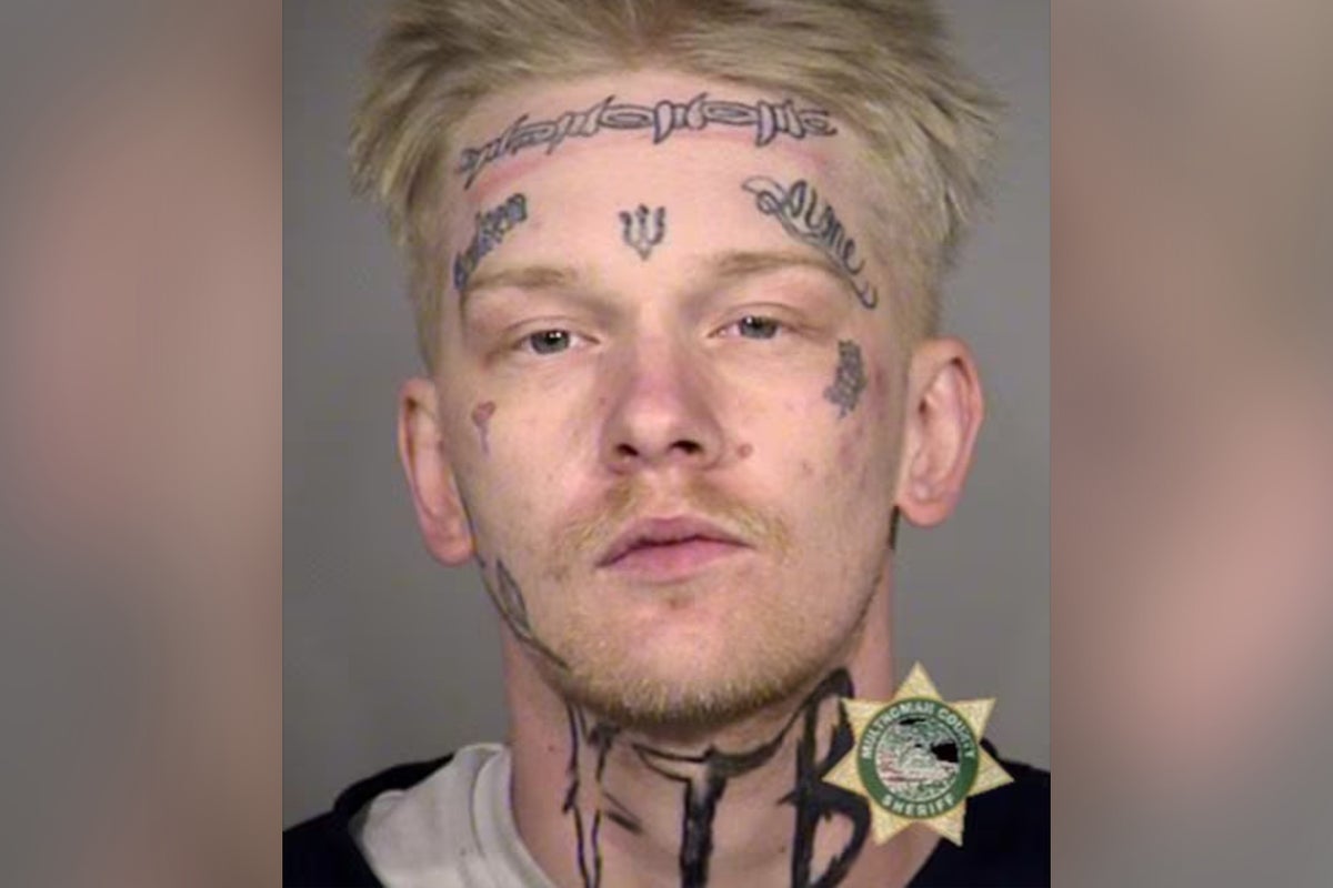 Oregon murder suspect still at large after being released by accident ...