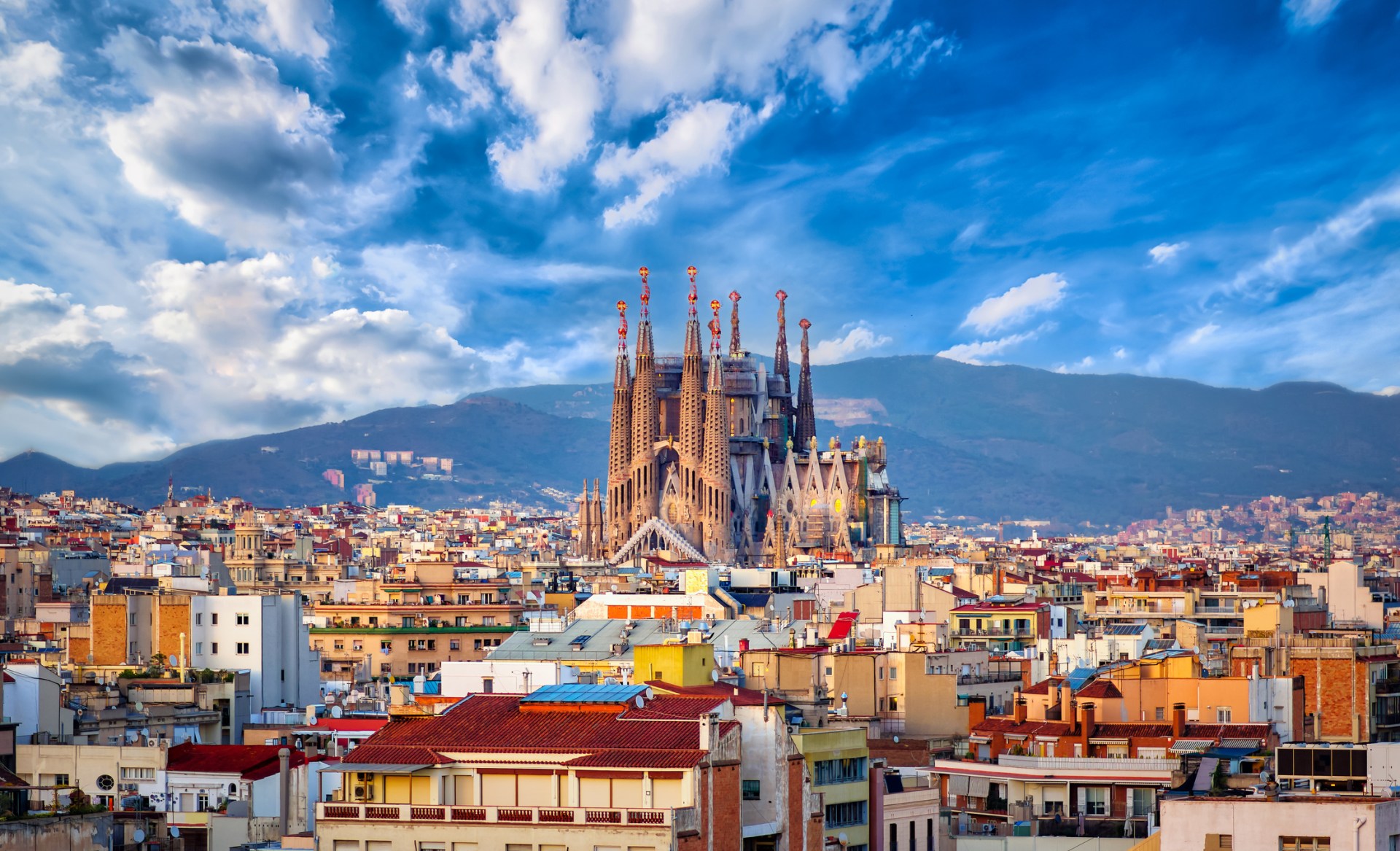 Foreign Office shares new travel rules for Spain