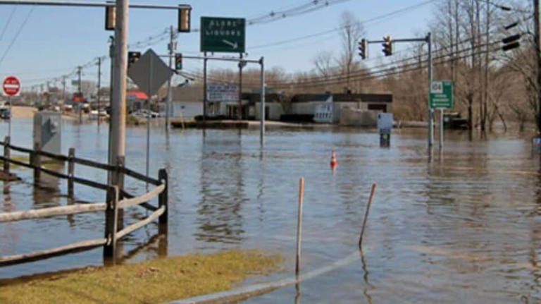 Flash flood warnings for Massachusetts, Rhode Island, Kentucky, Ohio ...
