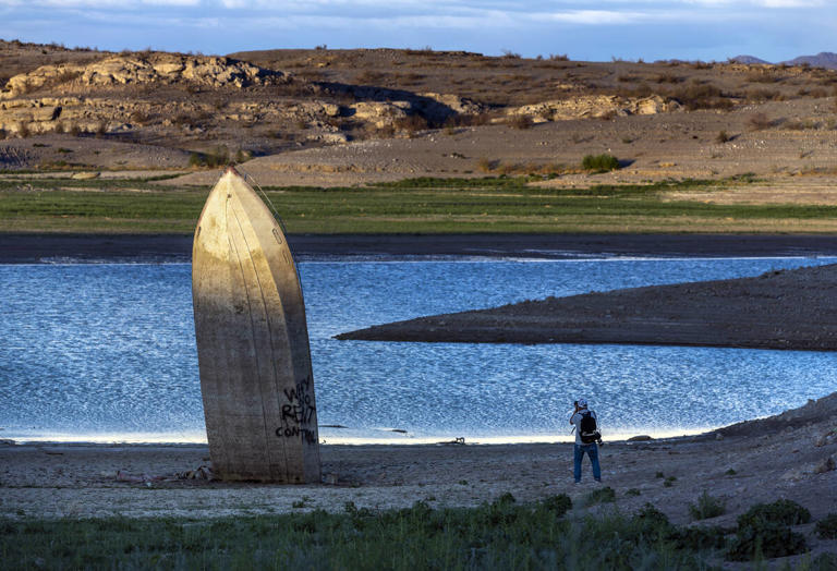That abandoned boat at Lake Mead? It’s gone, park service says