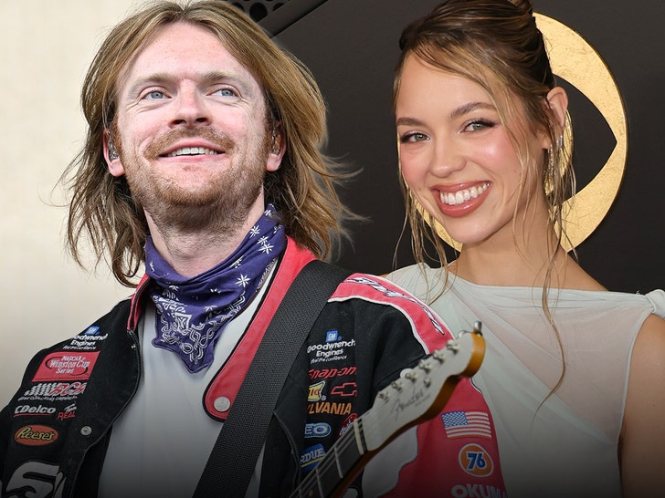 Billie Eilish's Brother Finneas Engaged to Claudia Sulewski